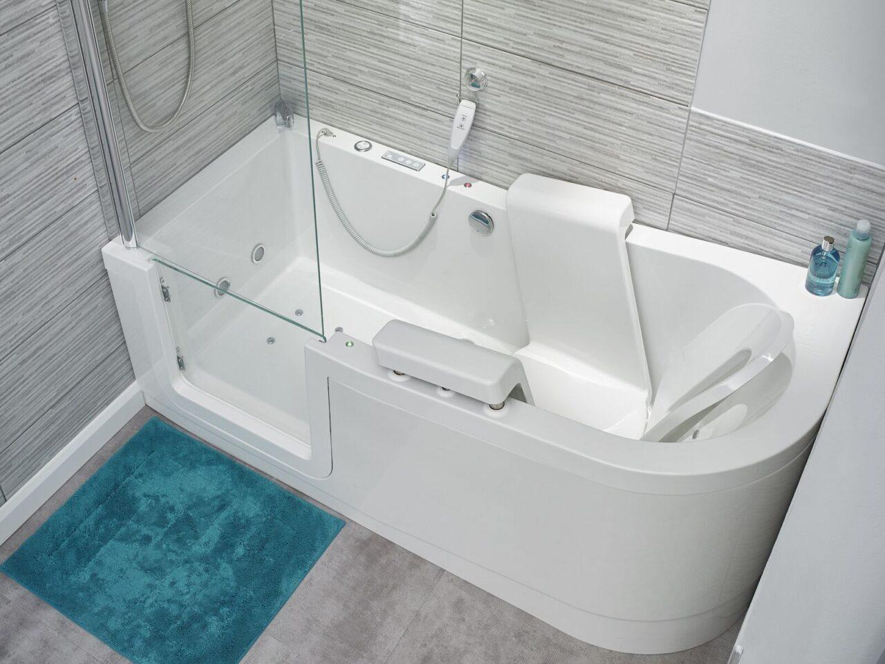 Walk In Baths For The Elderly and Disabled | Bathtub With Door