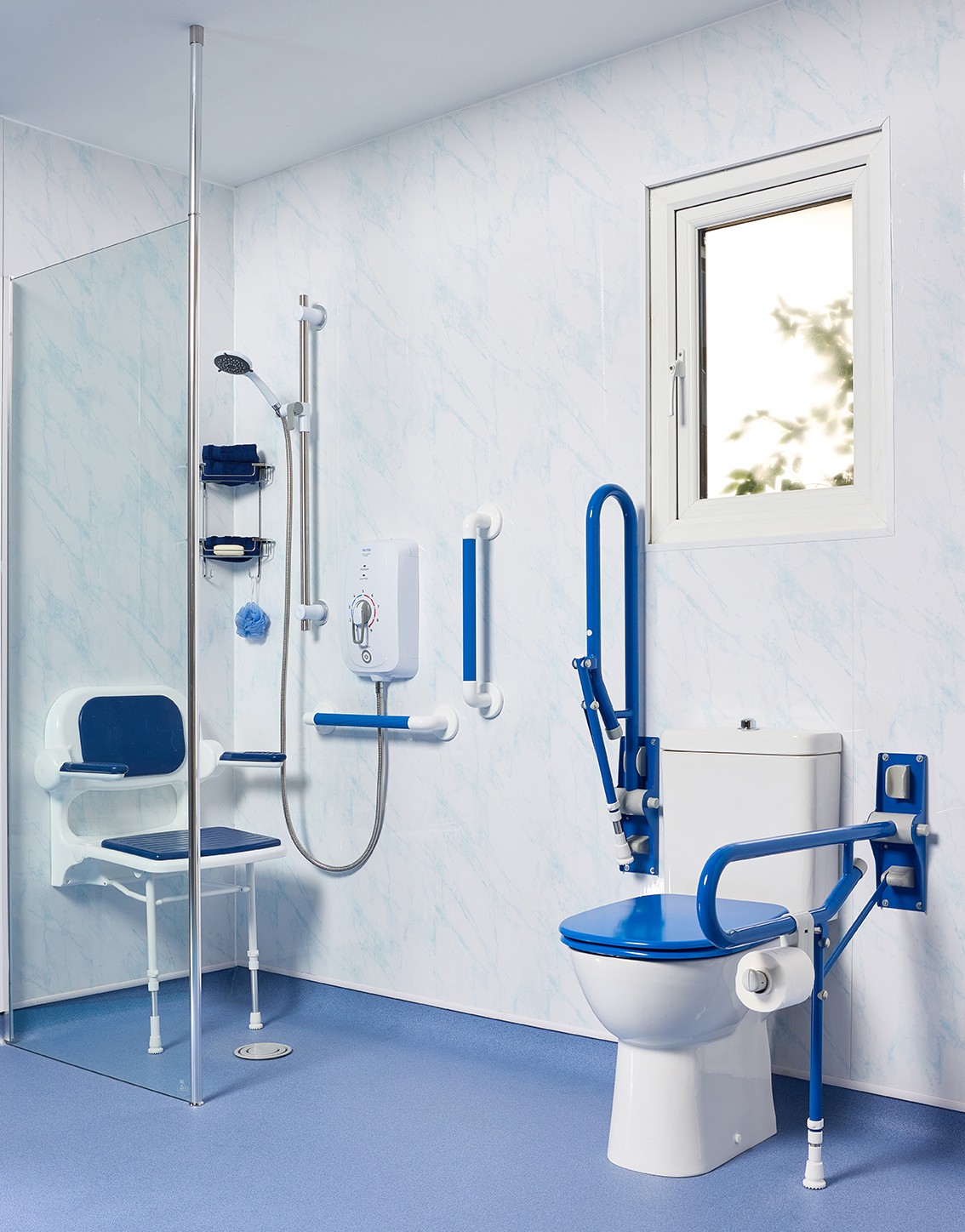 7 Key Tips for Dementia-Friendly Bathroom Design | EA Mobility